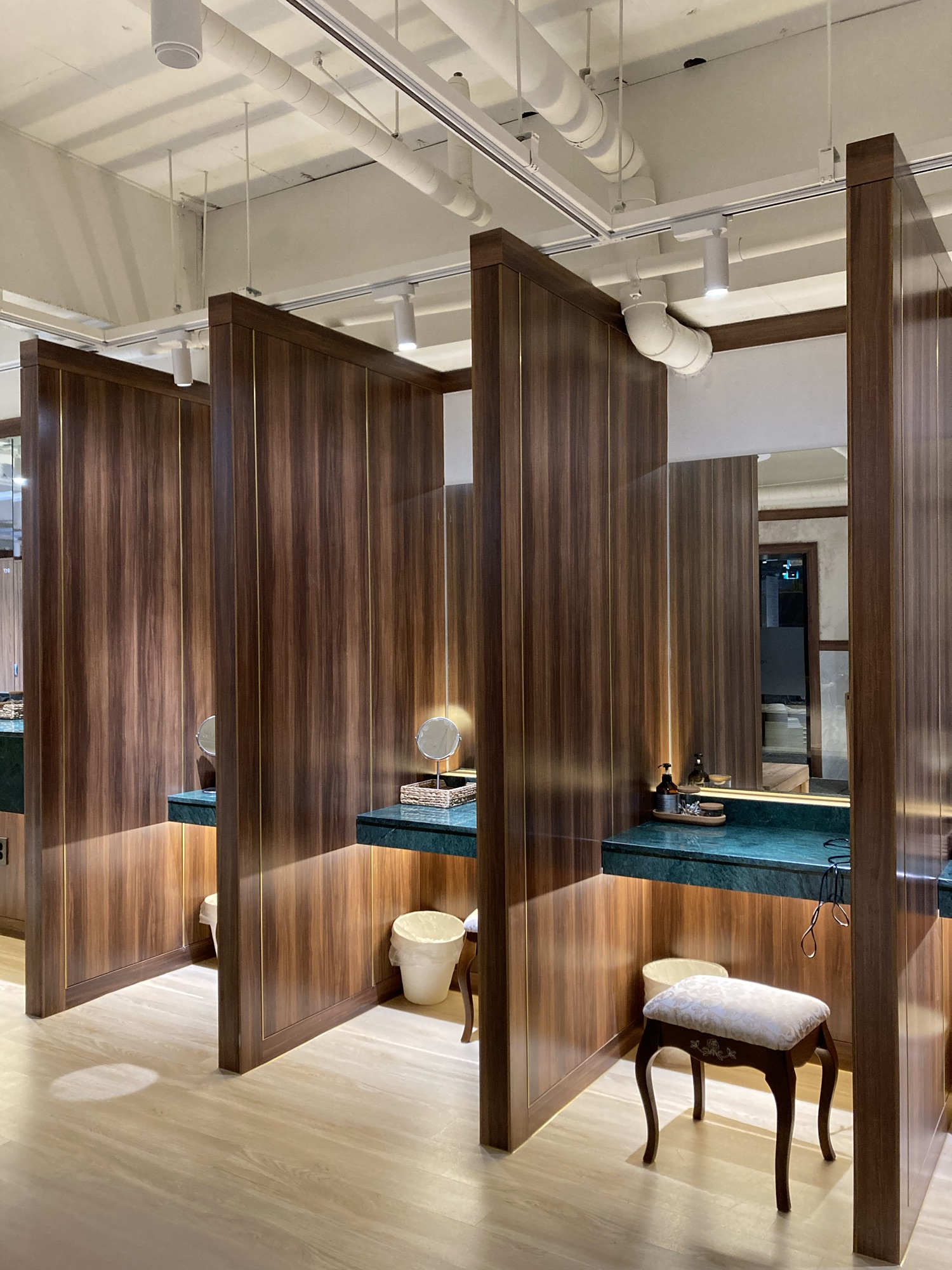 小資旅行首選 釜山龜浦 hotel tt：地理位置佳、安全舒適的膠囊旅館 – Vic 的旅行遊記